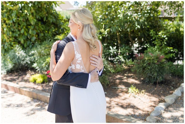 Molly & Sid: Country Club of Seattle Wedding at Restoration Point ...